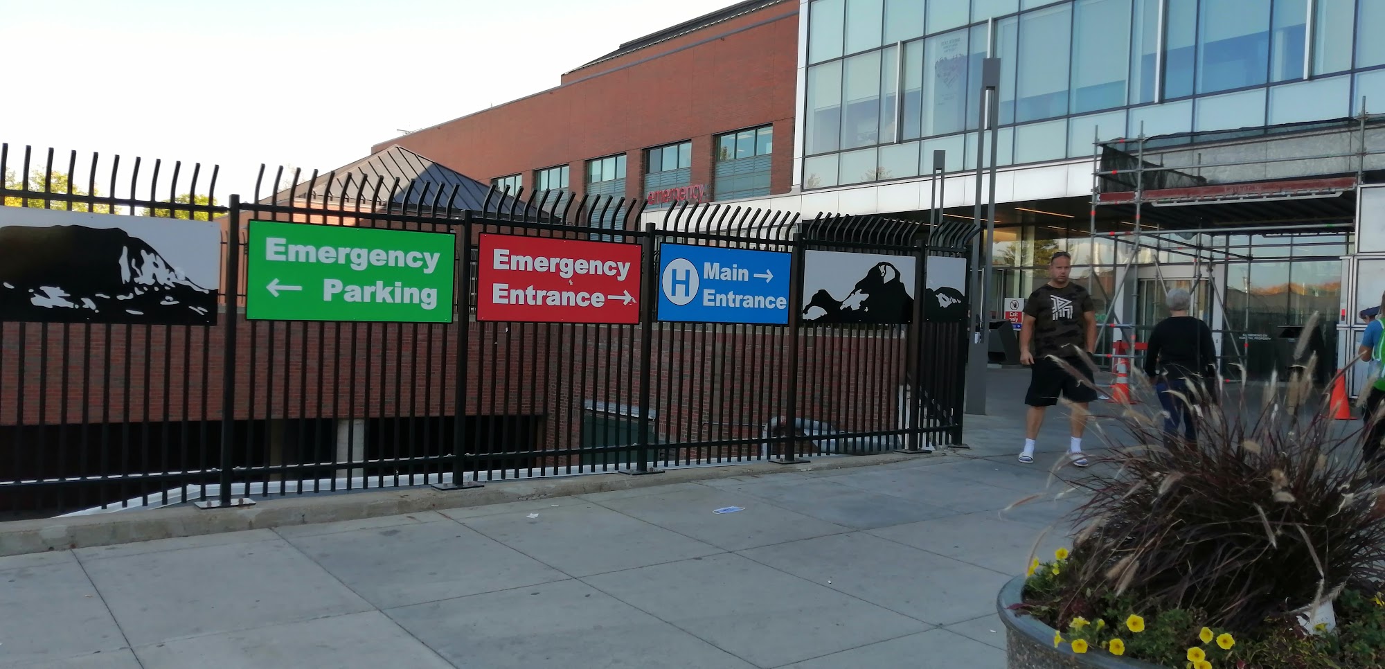 CHINOOK REGIONAL HOSPITAL - Lethbridge AB - Hours, Directions, Reviews ...