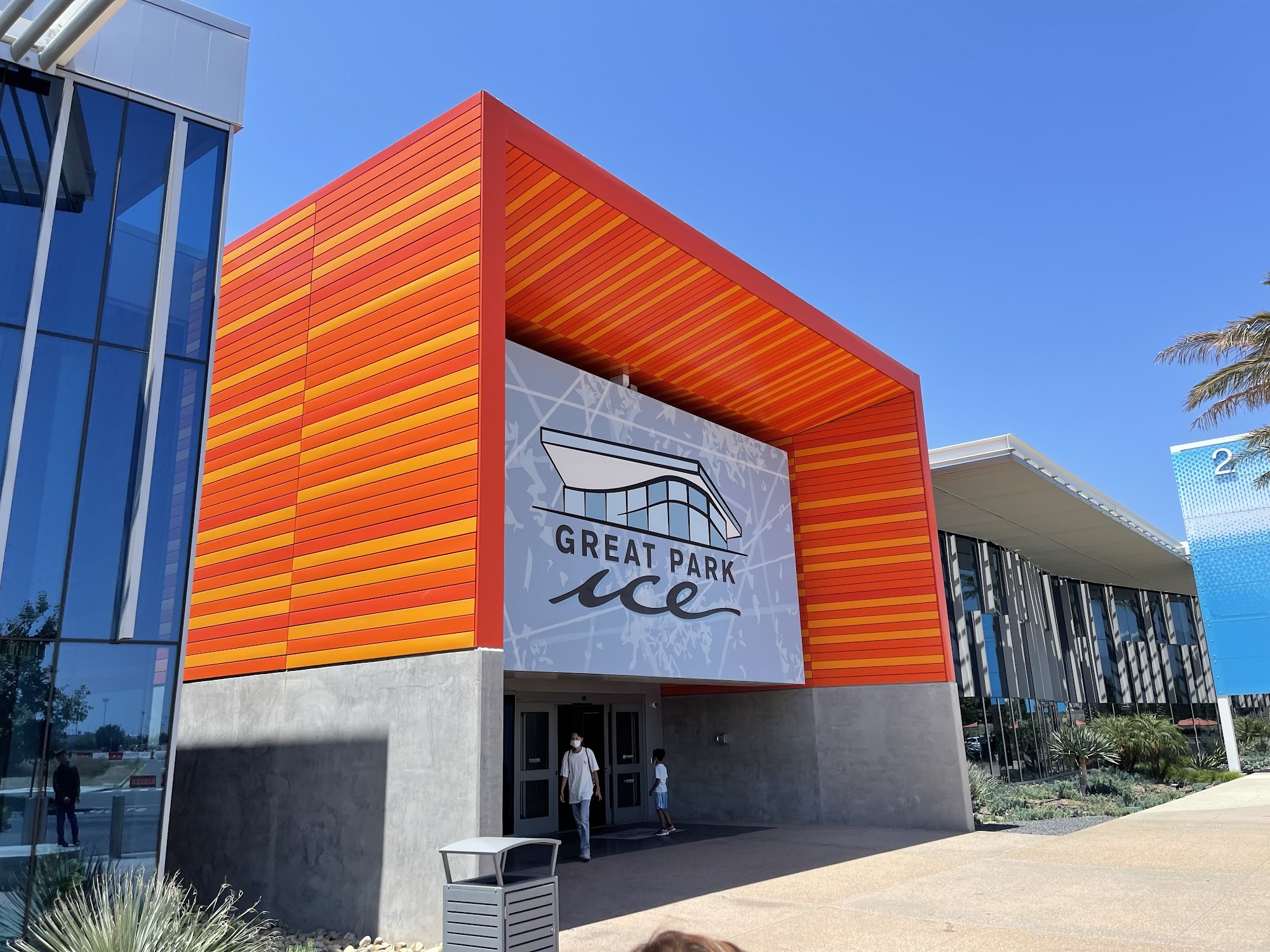GREAT PARK ICE & FIVEPOINT ARENA - Irvine CA - Hours, Directions ...