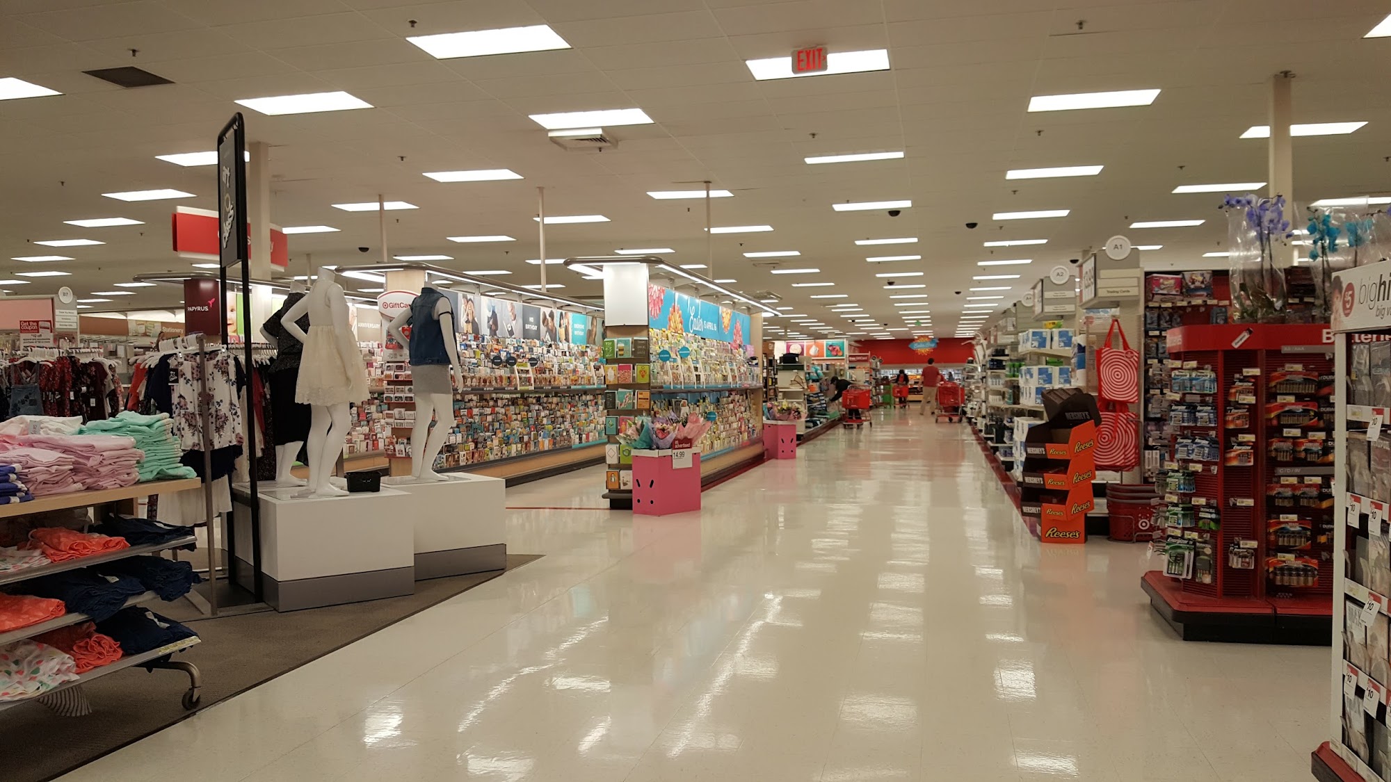 TARGET - 1950 E County Line Rd, Highlands Ranch CO - Hours, Directions ...
