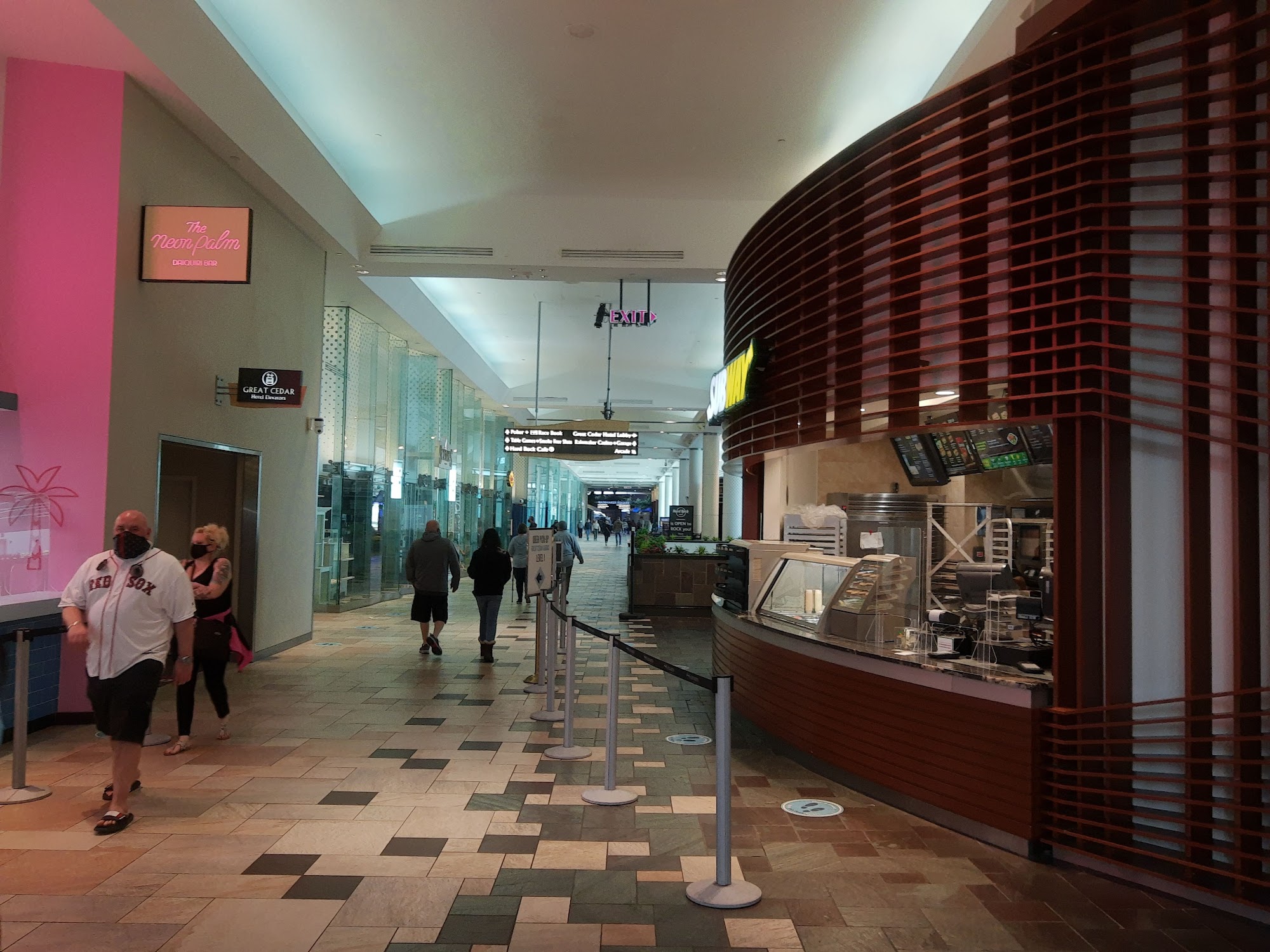 TANGER OUTLETS FOXWOODS - Mashantucket CT - Hours, Directions, Reviews ...