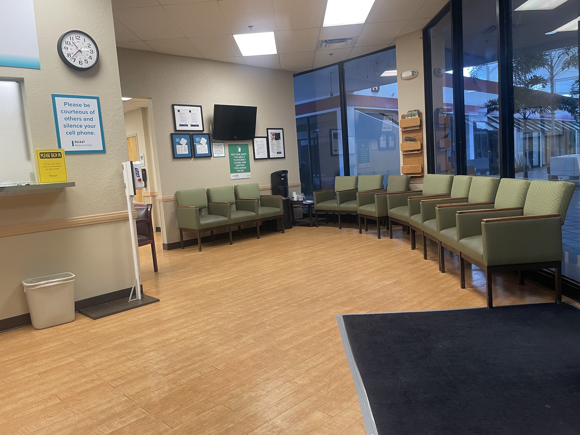 DMC IMAGING AT PALM COURT - Delray Beach FL - Hours, Directions ...