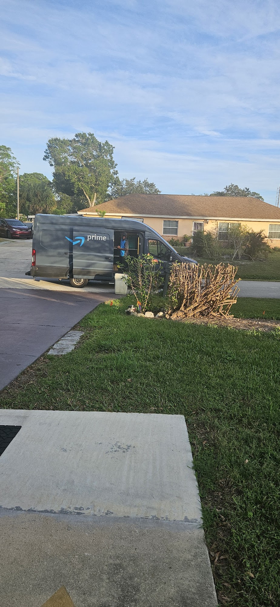 AMAZON FULFILLMENT CENTER MCO1 - Orlando FL - Hours, Directions ...