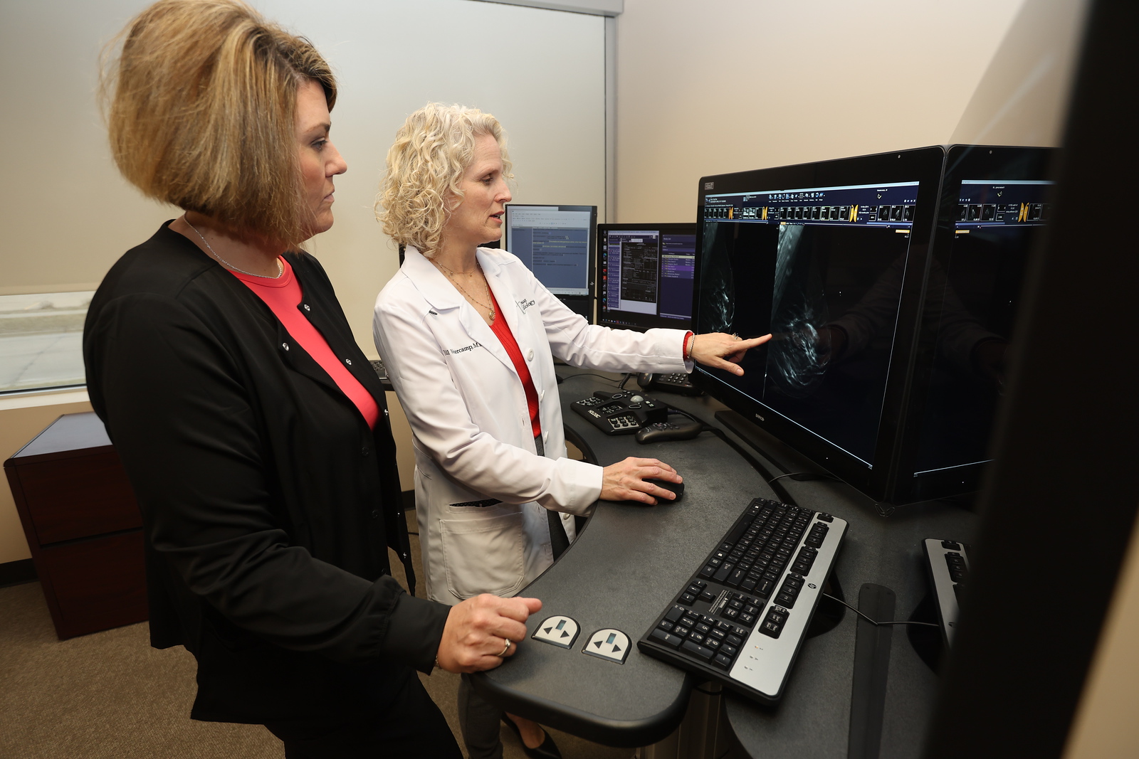 IOWA RADIOLOGY - CLIVE - Clive IA - Hours, Directions, Reviews - Loc8NearMe