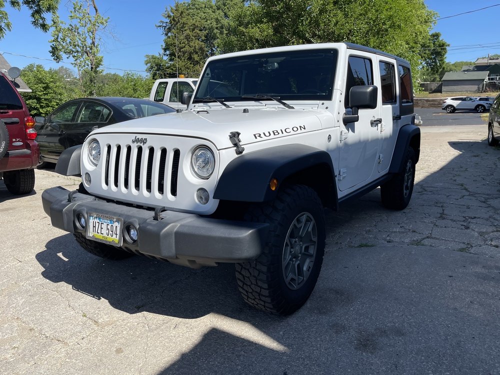 DEWEY AUTO OUTLET - Des Moines IA - Hours, Directions, Reviews - Loc8NearMe