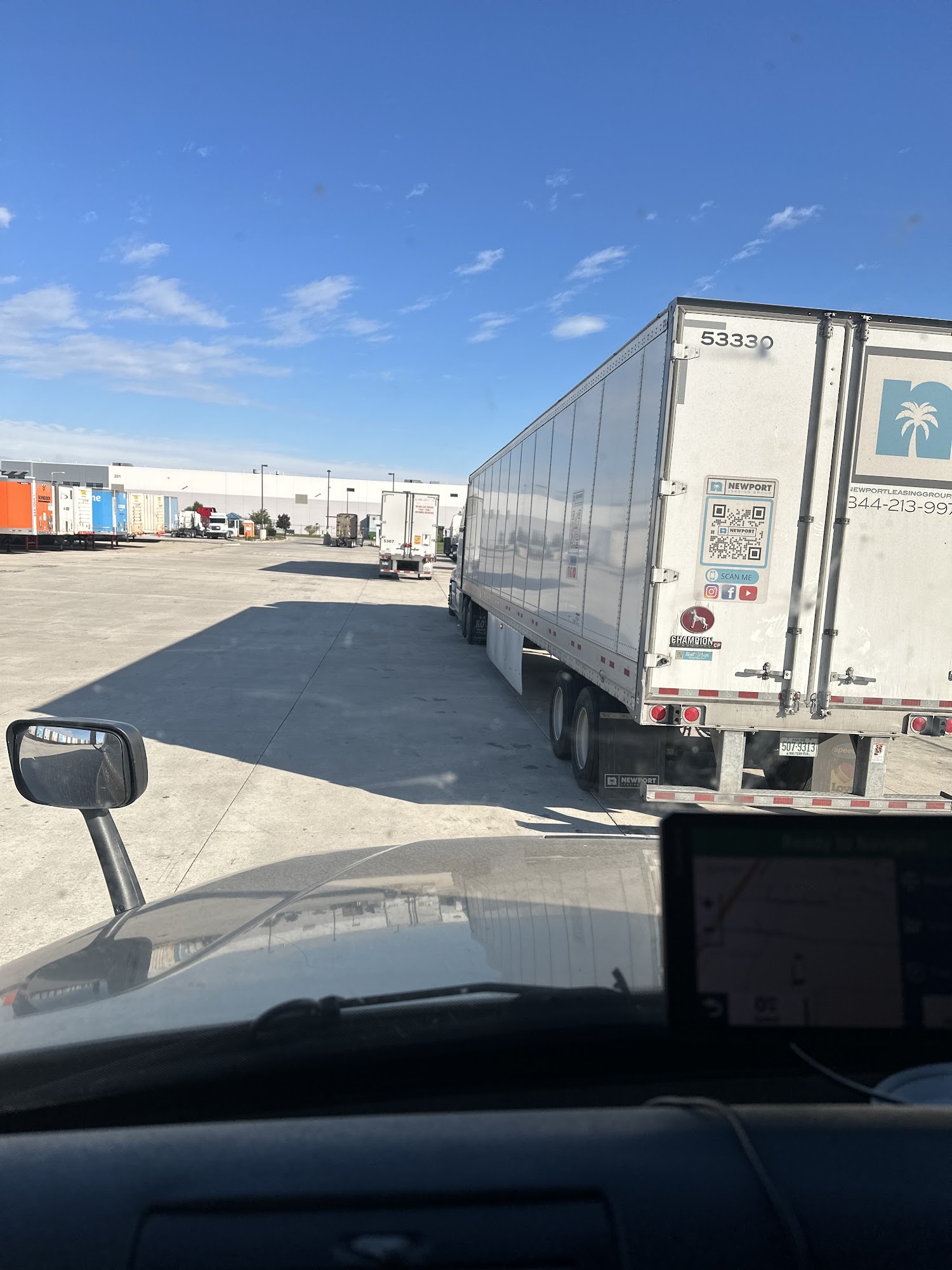 AMAZON CROSS-DOCK FACILITY - MDW2 - Joliet IL - Hours, Directions ...