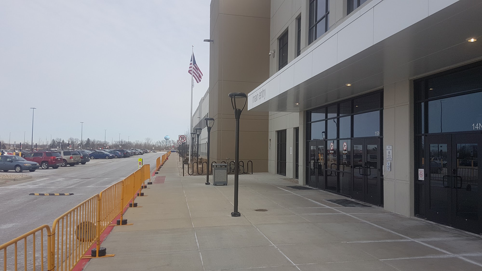 AMAZON FULFILLMENT CENTER TOURS - MDW7 - Monee IL - Hours, Directions ...