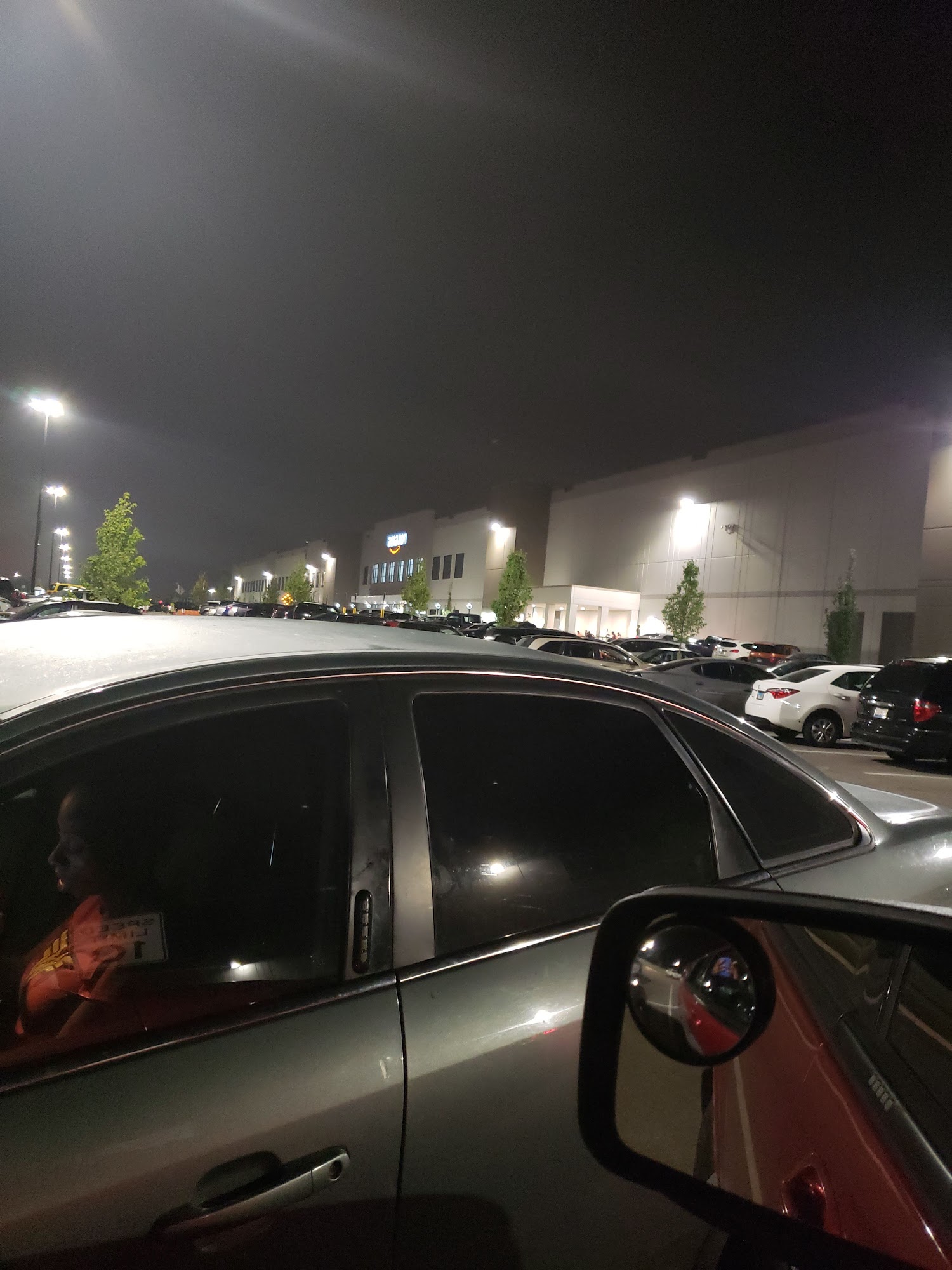 AMAZON FULFILLMENT CENTER TOURS - MDW7 - Monee IL - Hours, Directions ...