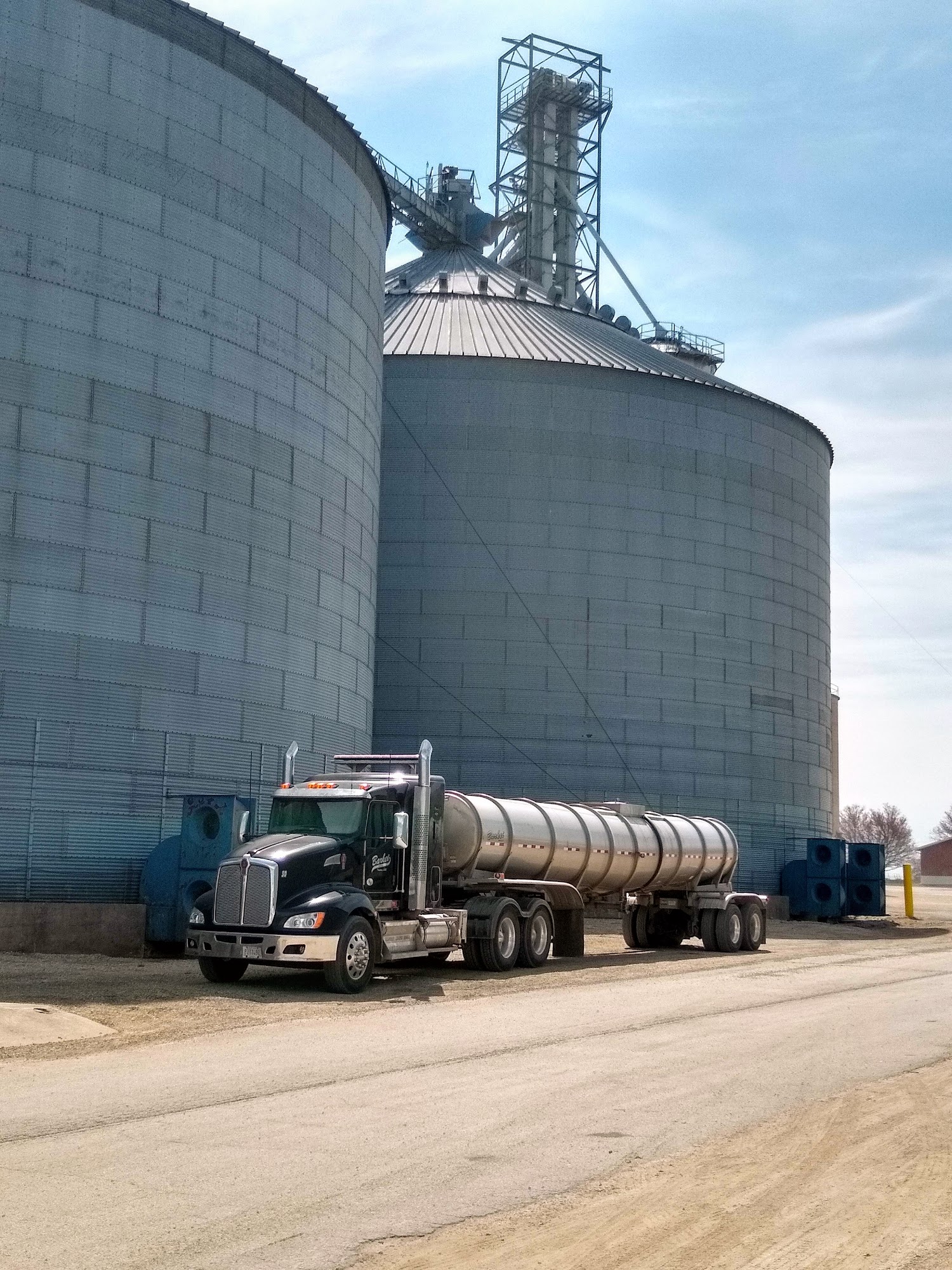 MAPLEHURST FARMS, INC. - Rochelle IL - Hours, Directions, Reviews ...