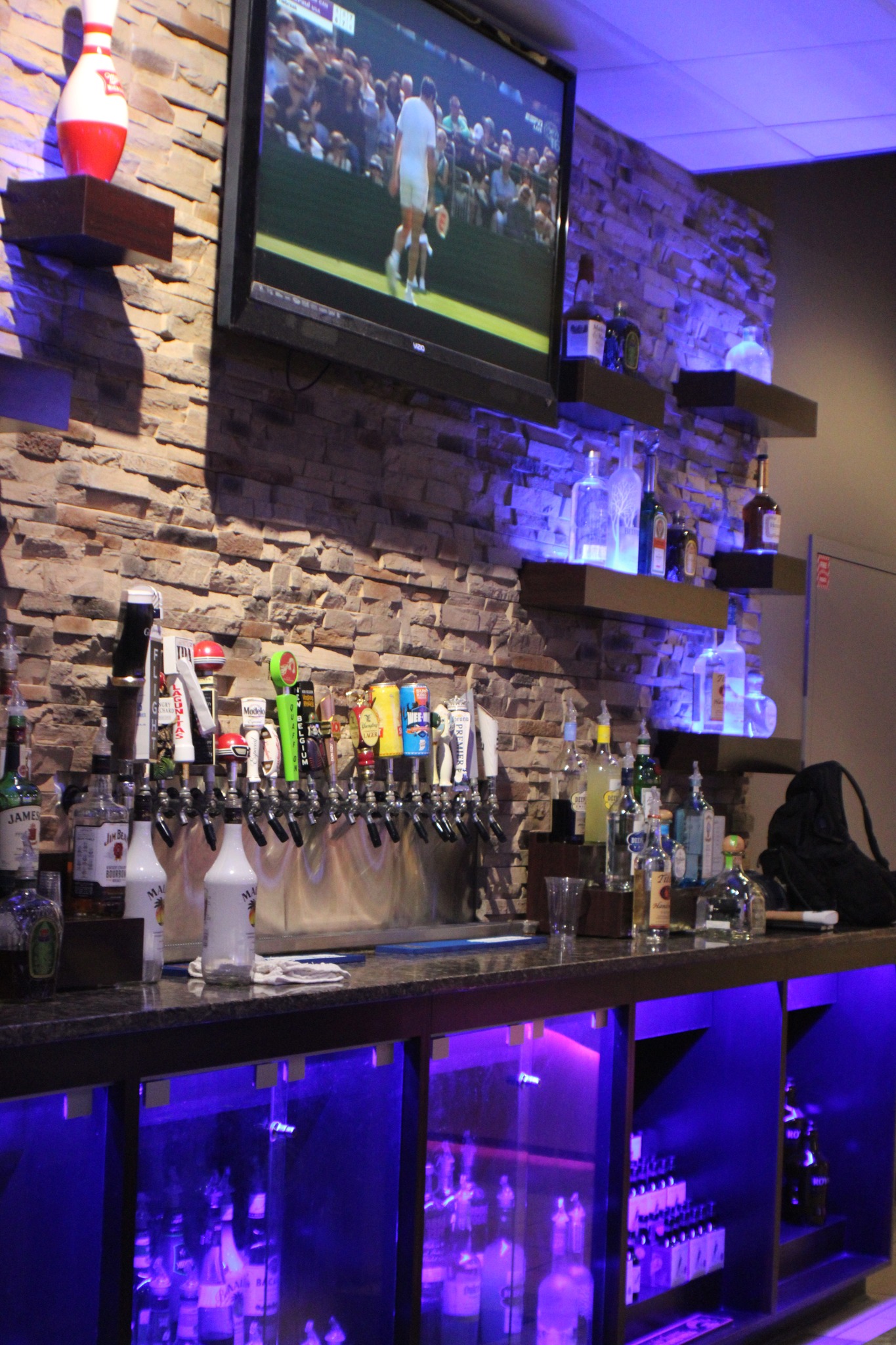 ROYAL PIN WOODLAND - Indianapolis IN - Hours, Directions, Reviews ...