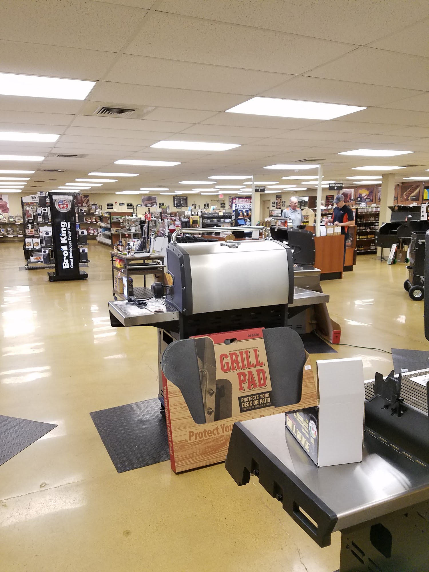 WALTON'S RETAIL STORE - Wichita KS - Hours, Directions, Reviews ...