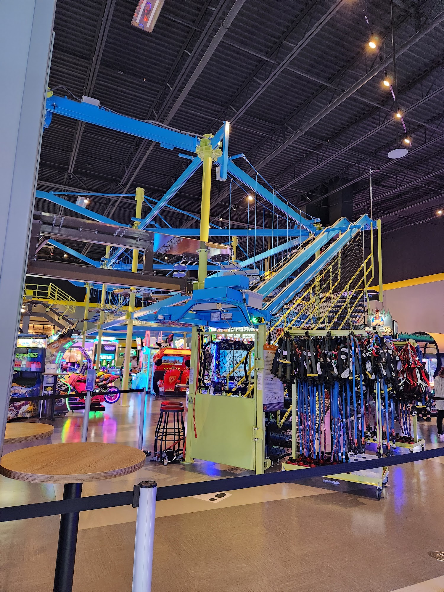 MAIN EVENT LEXINGTON - Lexington KY - Hours, Directions, Reviews ...