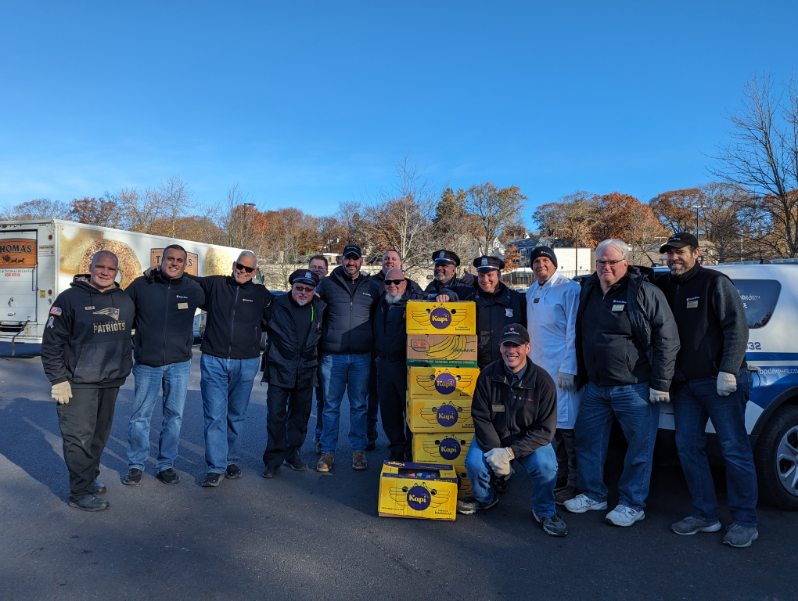 ROCHE BROS. BRIDGEWATER - Bridgewater MA - Hours, Directions, Reviews ...