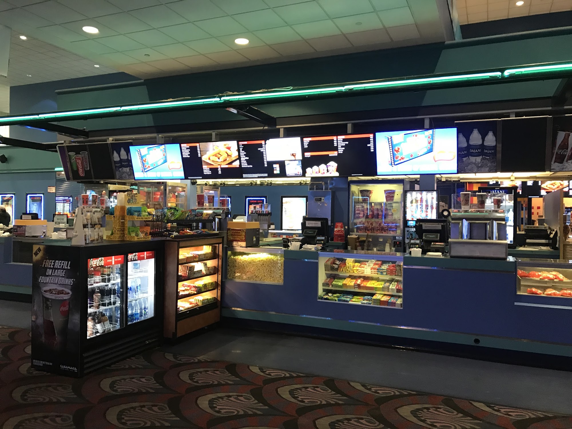 CINEMARK WEST SPRINGFIELD 15 AND XD - West Springfield MA - Hours ...