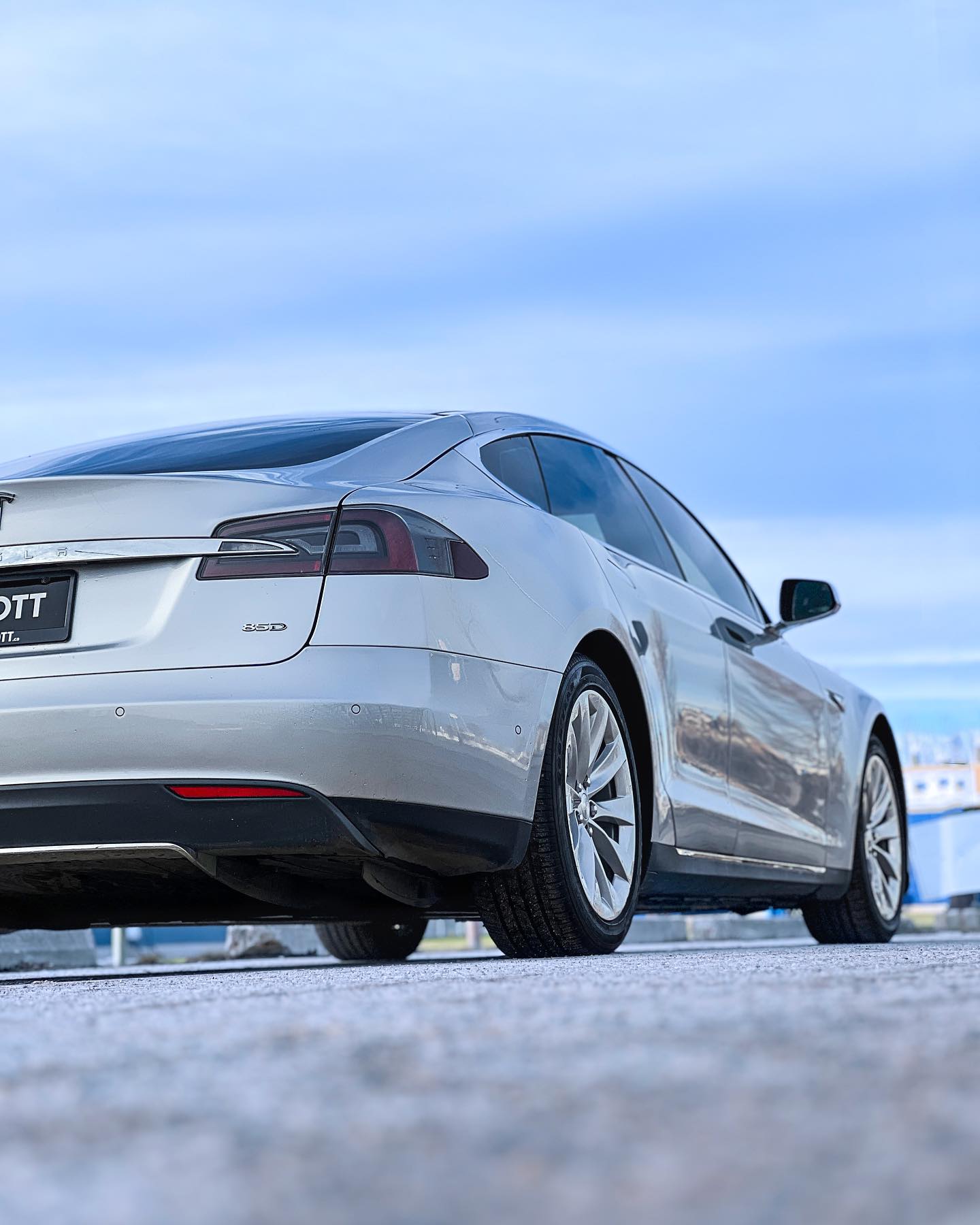 NOTT AUTOCORP - Winnipeg MB - Hours, Directions, Reviews - Loc8NearMe
