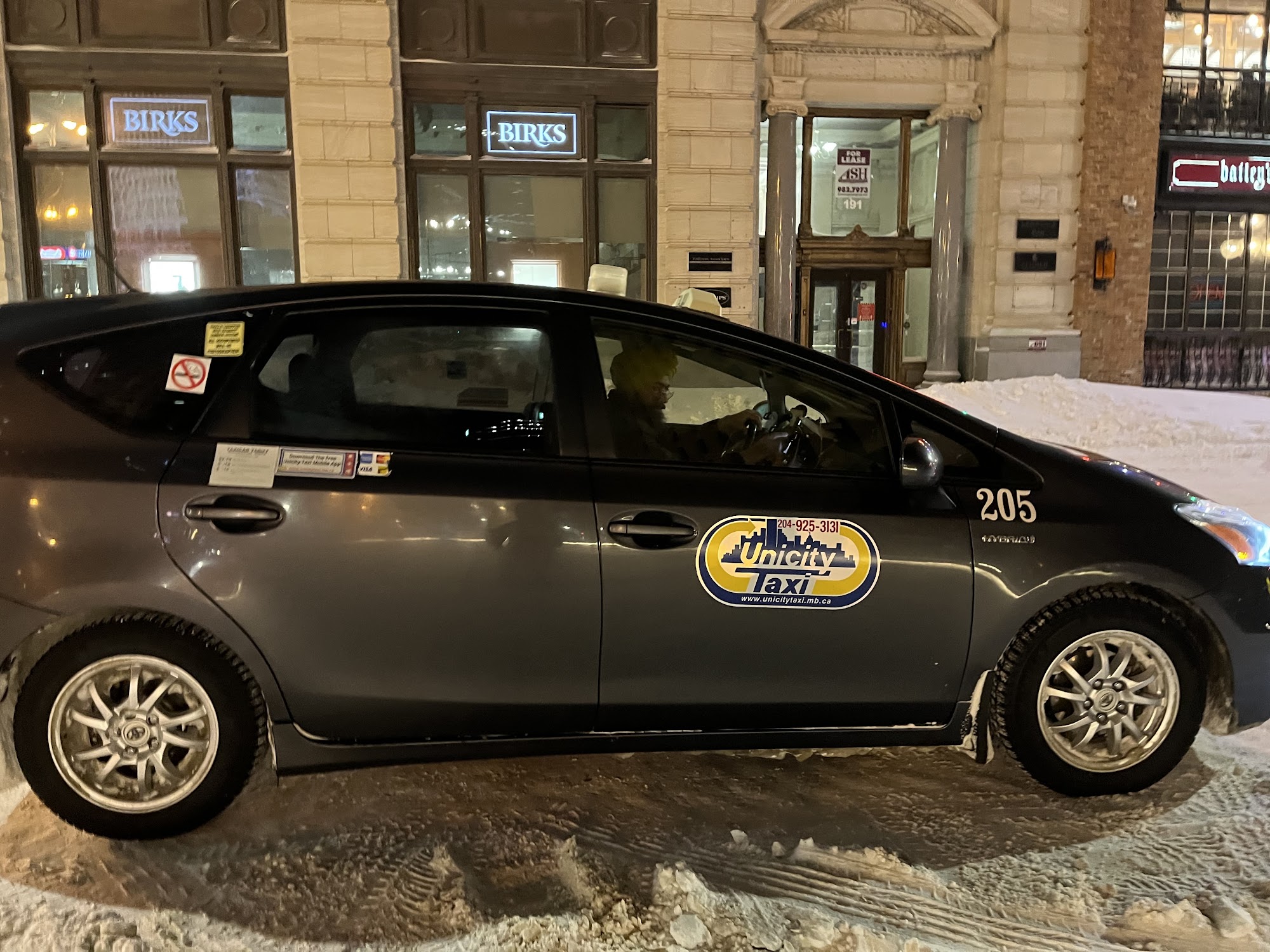 UNICITY TAXI LTD - Winnipeg MB - Hours, Directions, Reviews - Loc8NearMe