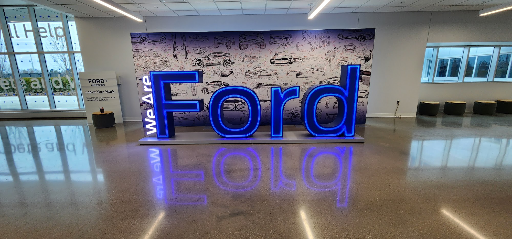 ROTUNDA CENTER - FORD MOTOR COMPANY - Dearborn MI - Hours, Directions ...