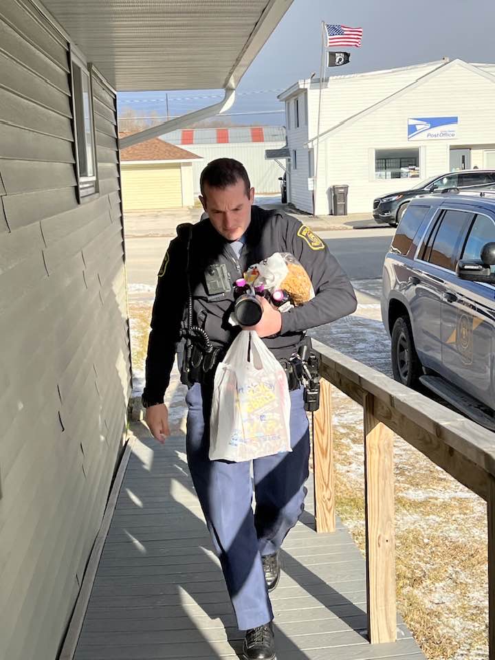 WEST MACINAC COUNTY PANTRY - Engadine MI - Hours, Directions, Reviews ...