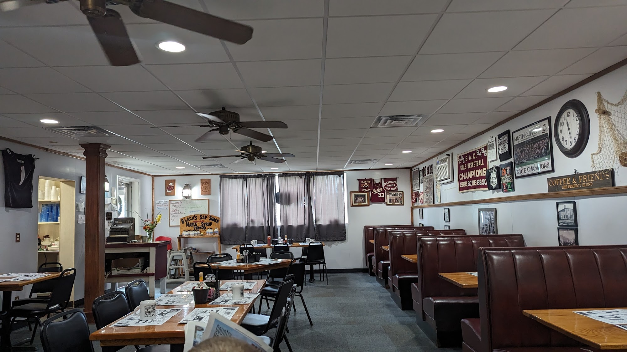 Clippers Cafe, Martin - Menu, Reviews (124), Photos (30) - Restaurantji