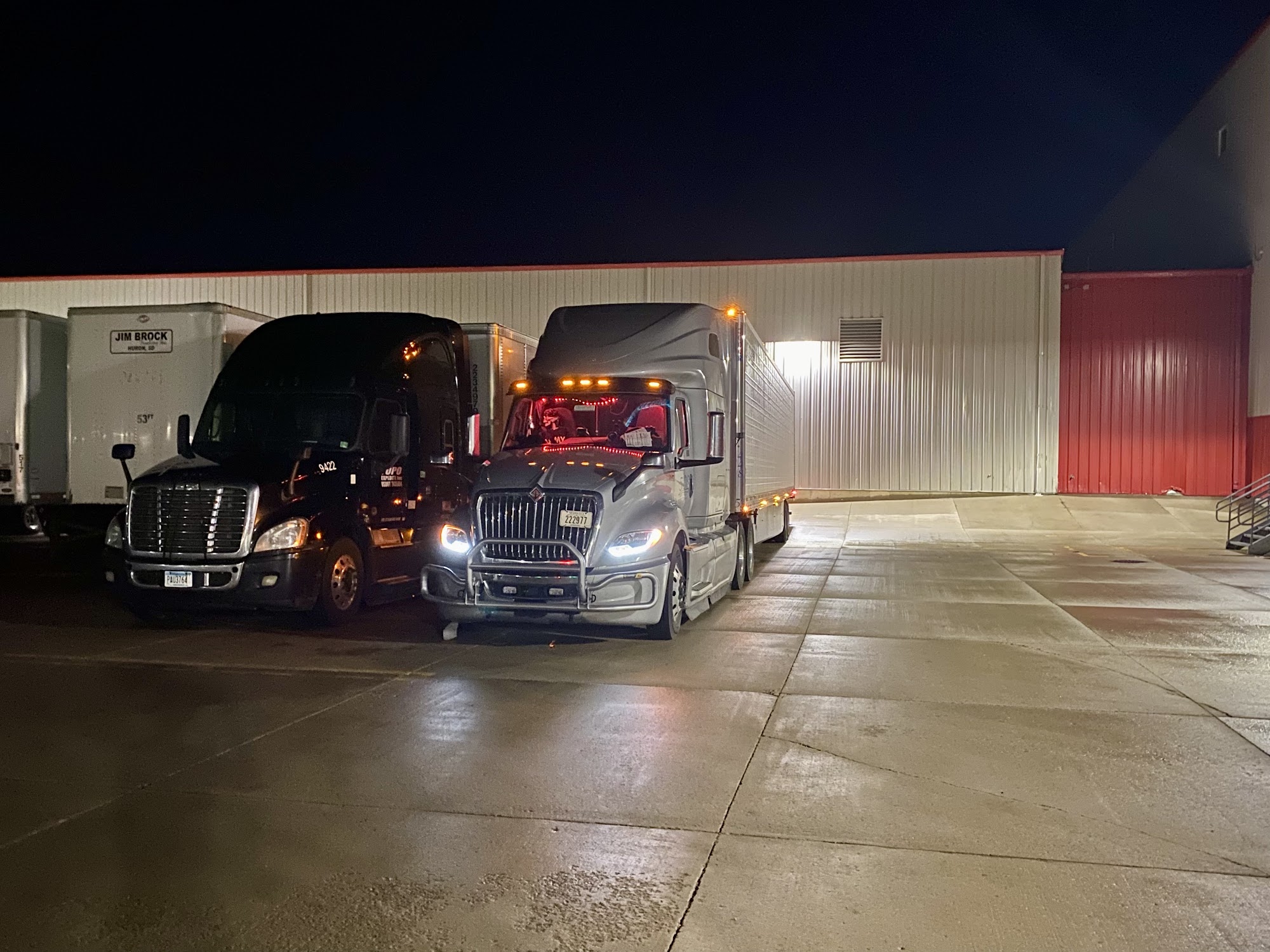 RUNNINGS MARSHALL WAREHOUSE - Marshall MN - Hours, Directions, Reviews ...