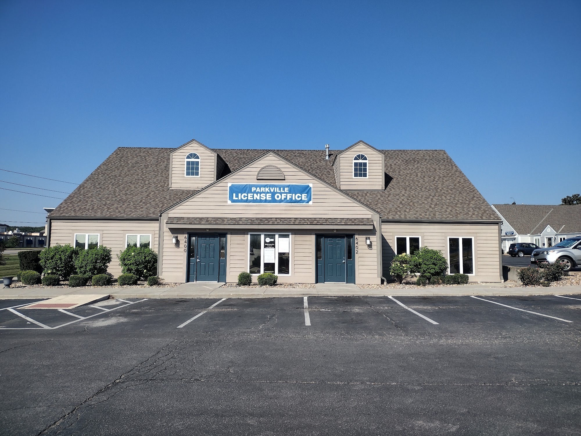 PARKVILLE LICENSE OFFICE - Kansas City MO - Hours, Directions, Reviews ...