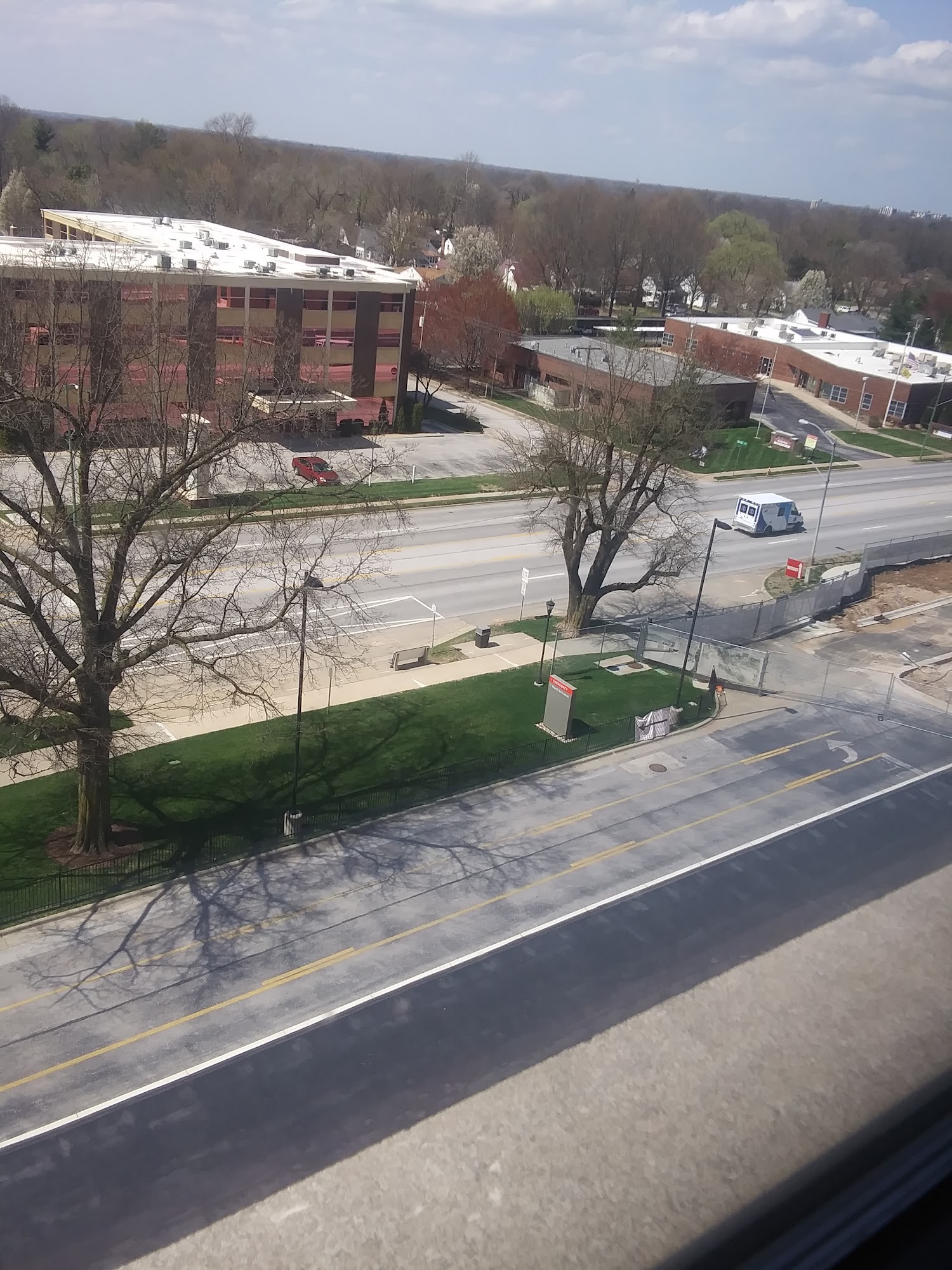 MERCY HOSPITAL SPRINGFIELD - Springfield MO - Hours, Directions ...