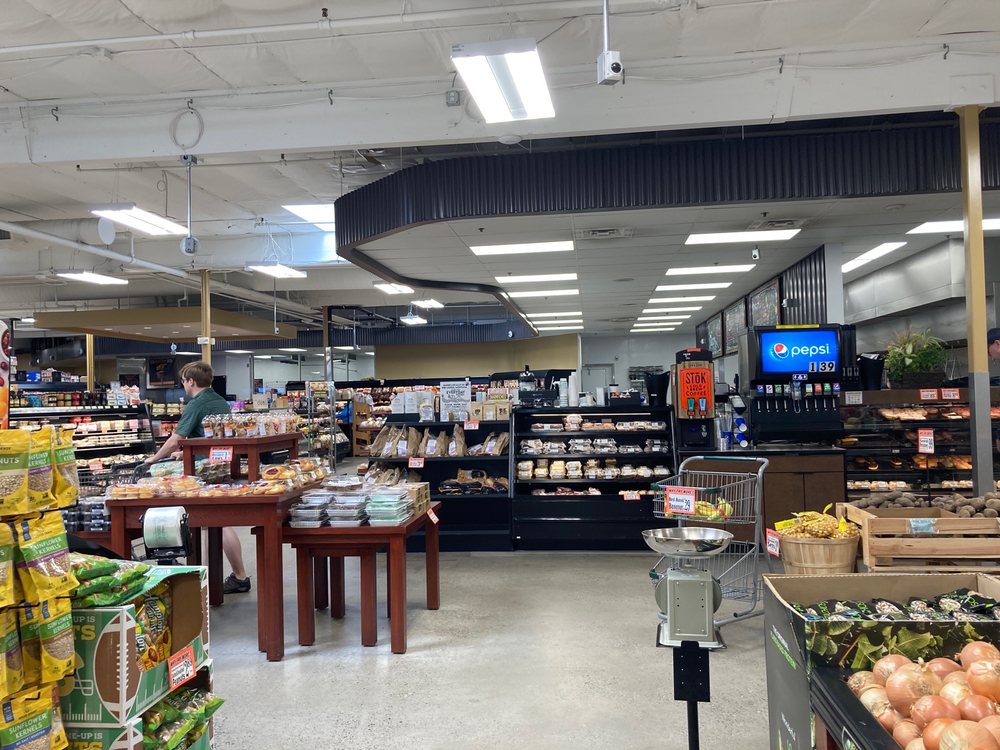 TOWN & COUNTRY FOODS - Billings MT - Hours, Directions, Reviews ...