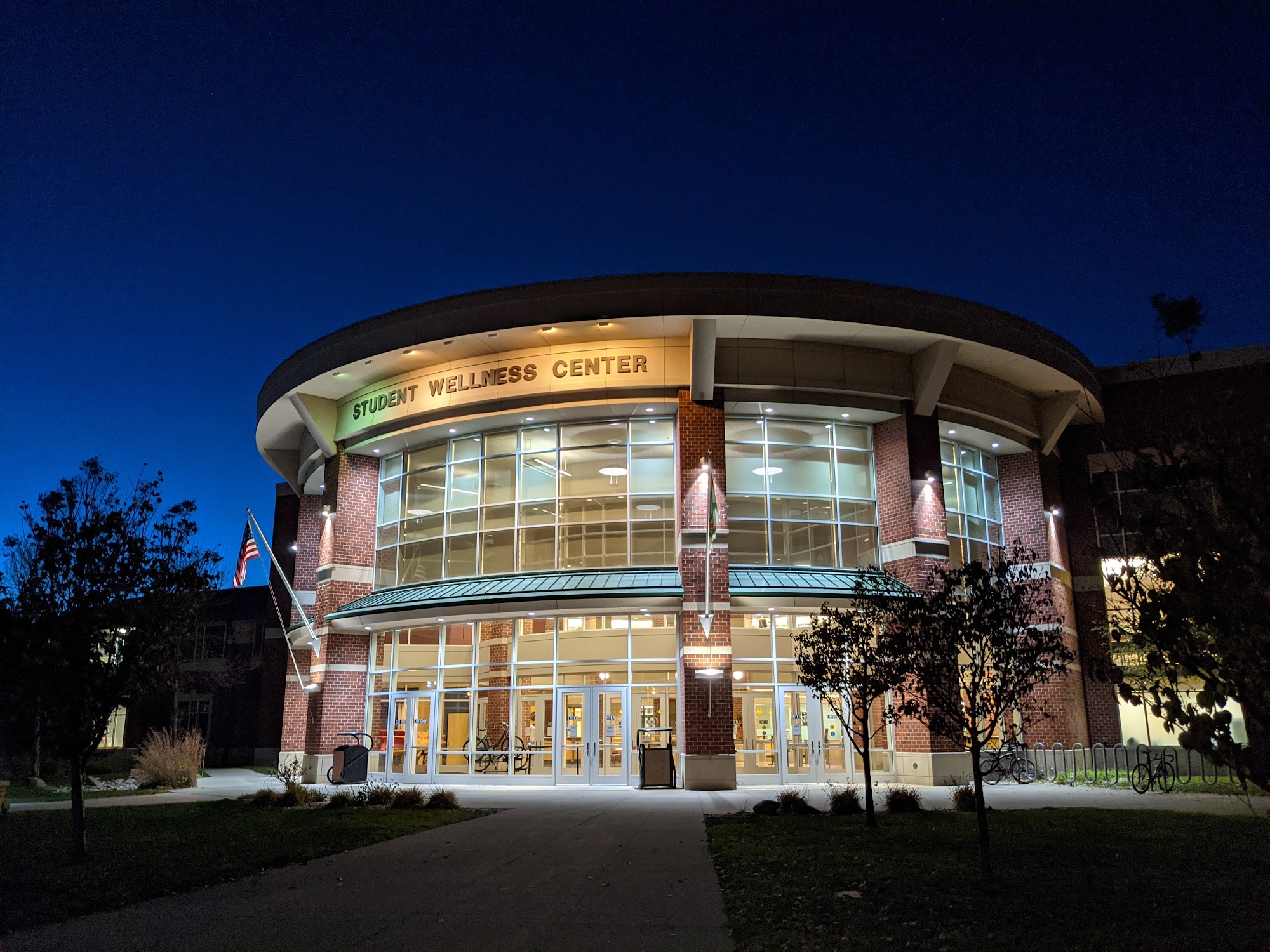UNIVERSITY OF NORTH DAKOTA : WELLNESS CENTER - Grand Forks ND - Hours ...