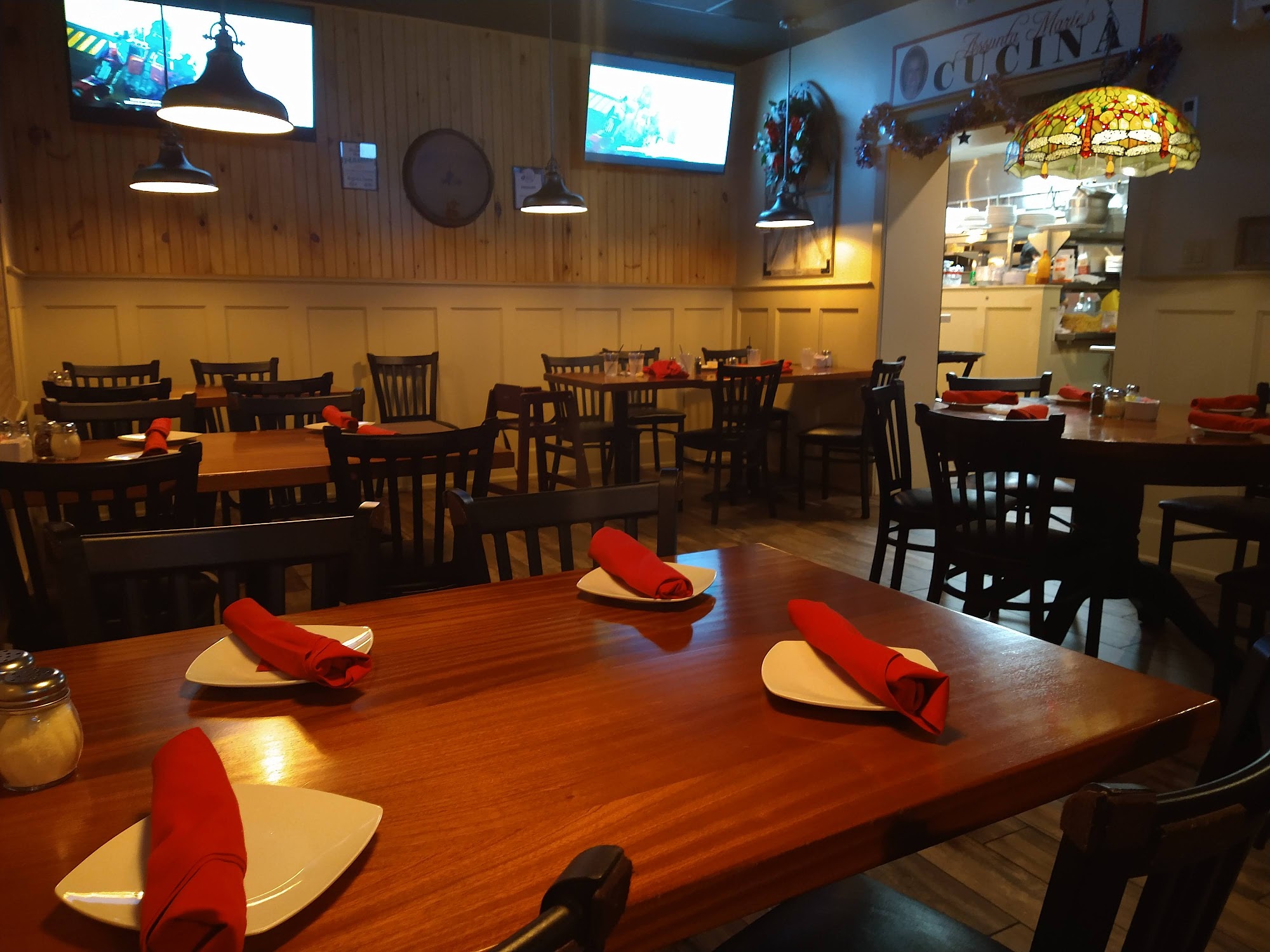 Briglia's Tavern, Berlin - Menu, Reviews (184), Photos (49) - Restaurantji