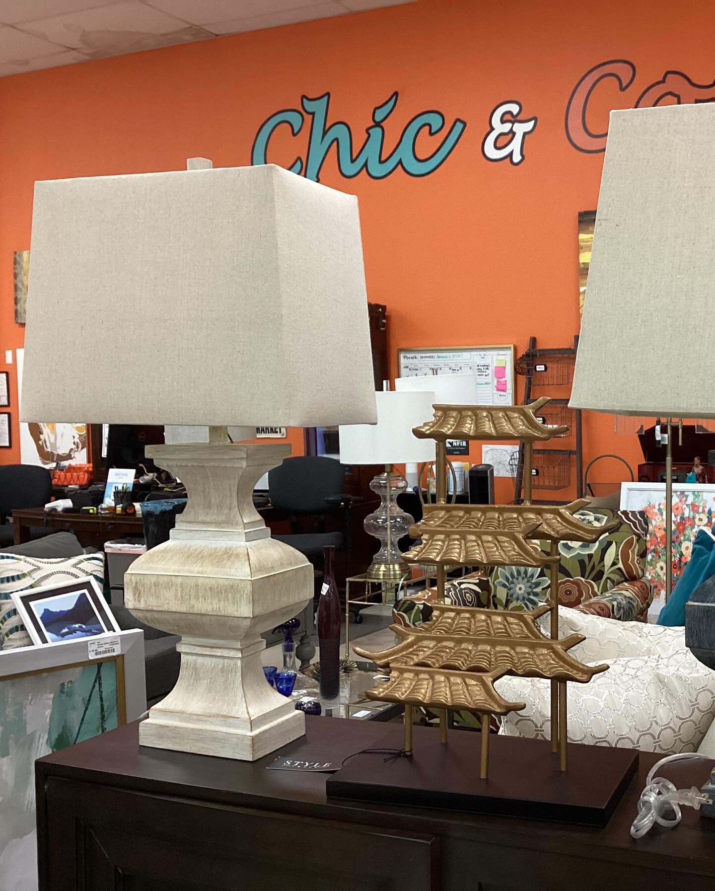 CHIC & COZY CONSIGNMENT FURNITURE - Henderson NV - Hours, Directions, Reviews - Loc8NearMe