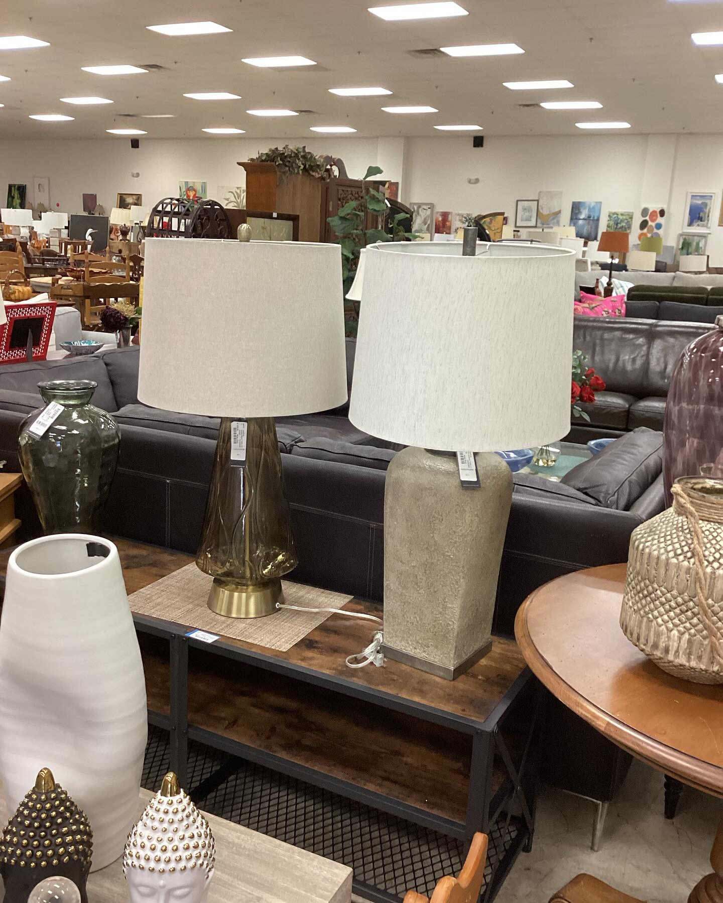 CHIC & COZY CONSIGNMENT FURNITURE - Henderson NV - Hours, Directions ...
