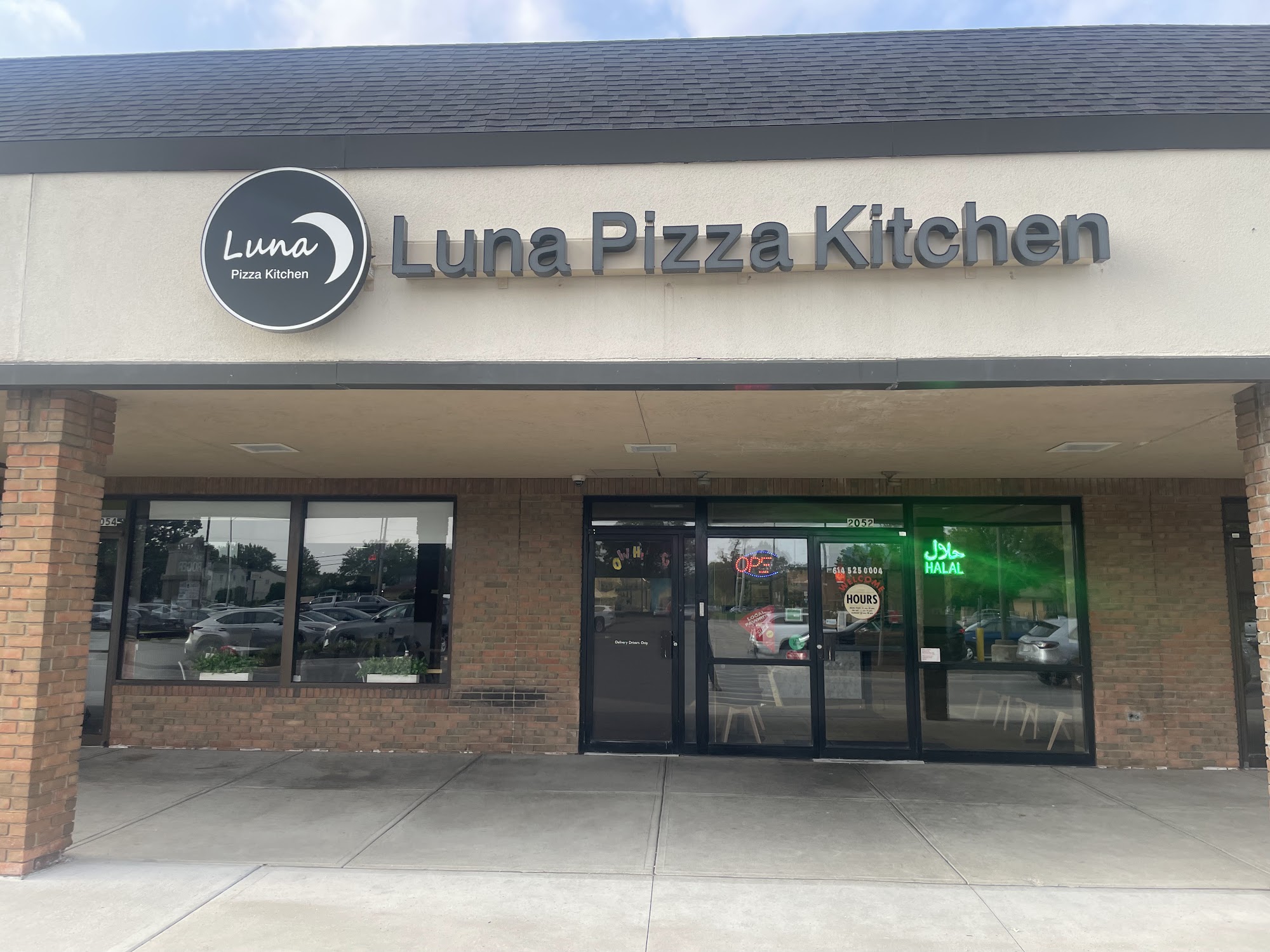 Luna Pizza Kitchen - Bethel Road Columbus, Columbus - Menu, Reviews (75 ...