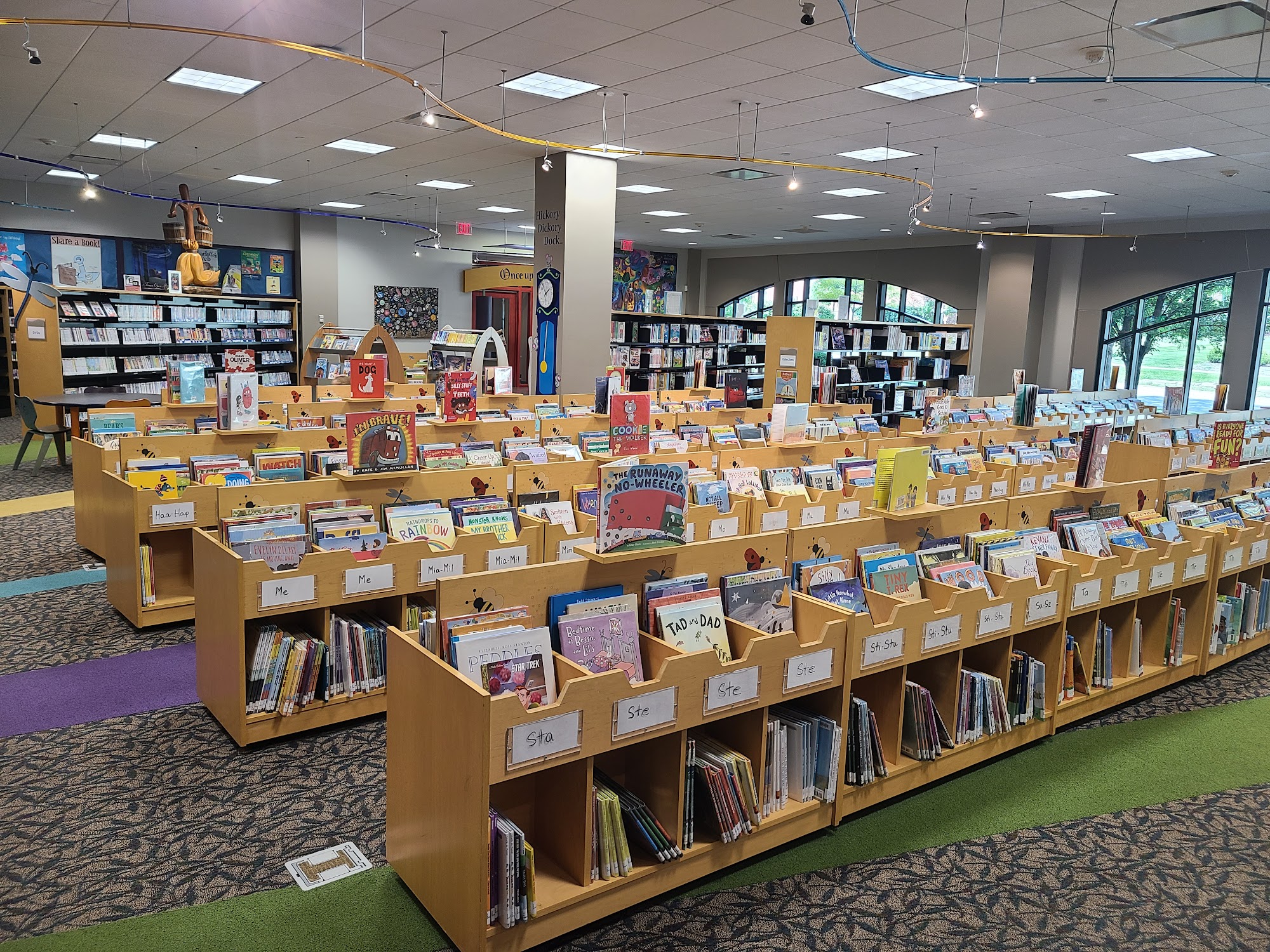 MEDINA COUNTY DISTRICT LIBRARY - Medina OH - Hours, Directions, Reviews ...