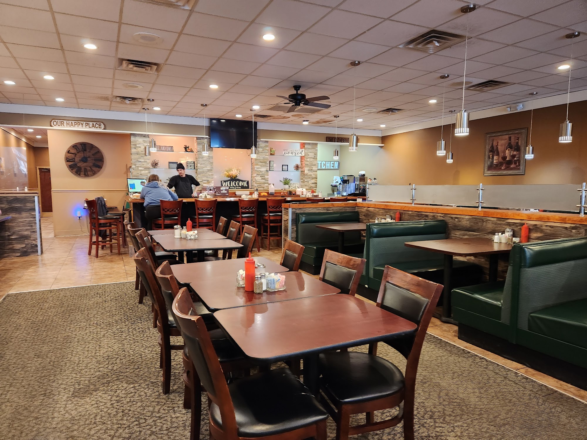 Concord Family Restaurant, Mentor - Menu, Reviews (233), Photos (83 ...