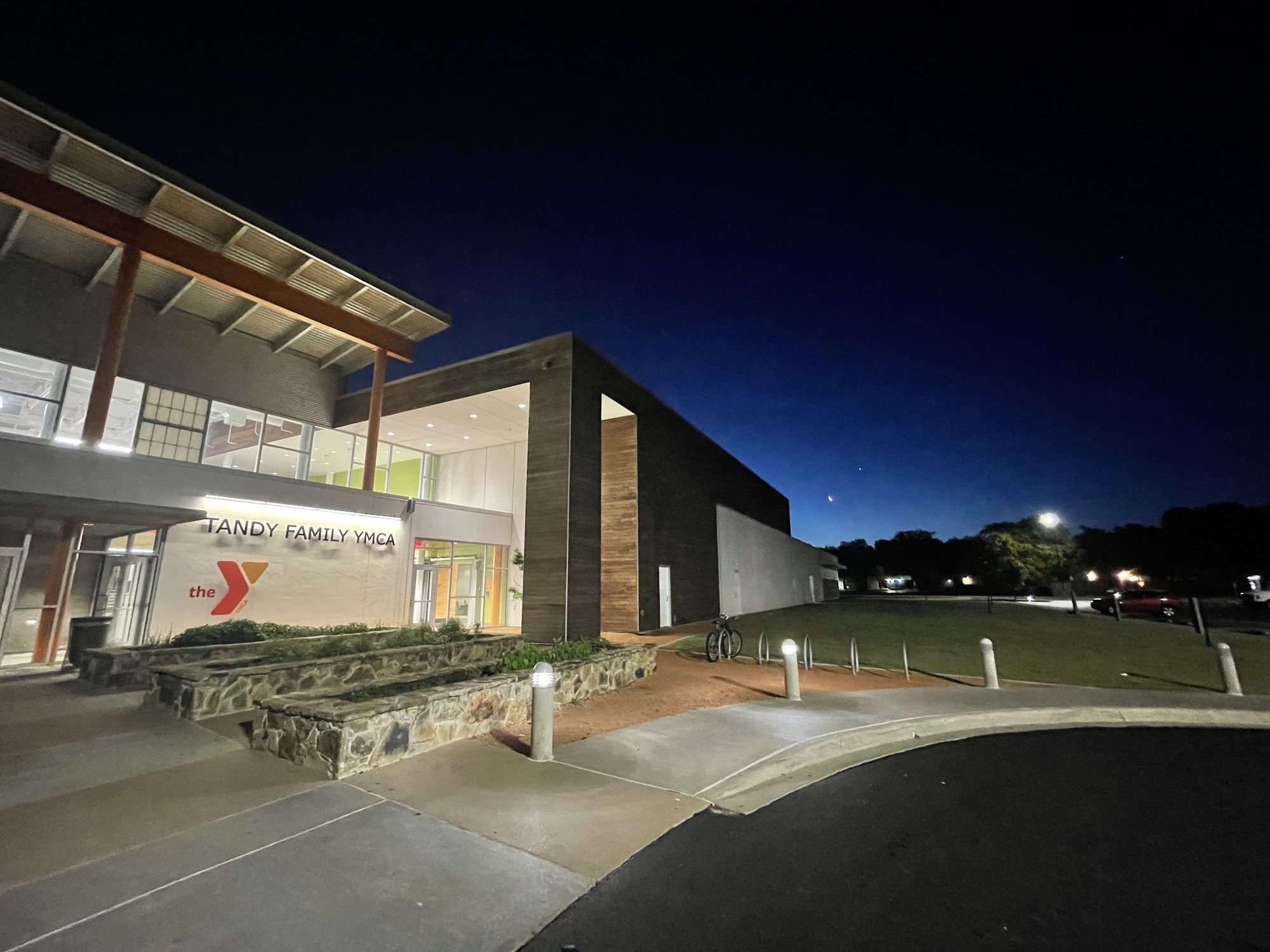 TANDY FAMILY YMCA - Tulsa OK - Hours, Directions, Reviews - Loc8NearMe
