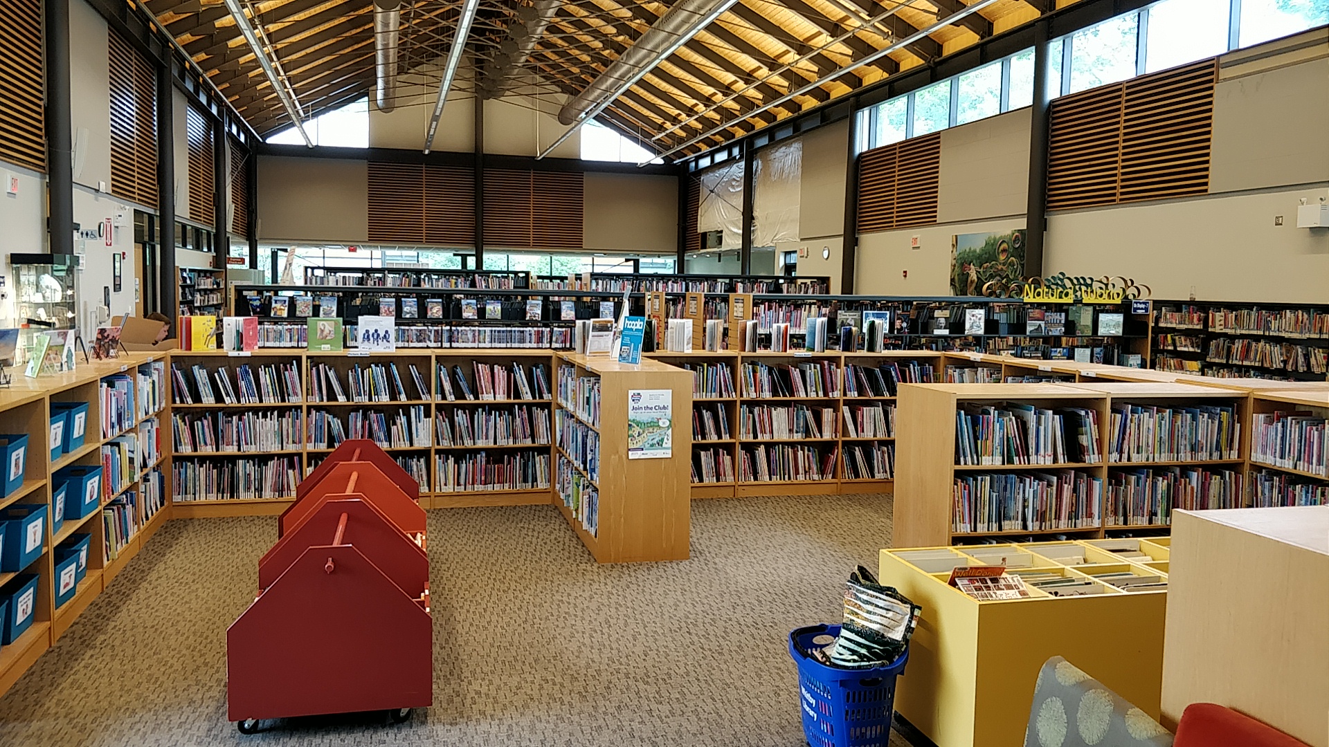 WHITBY PUBLIC LIBRARY - Whitby ON - Hours, Directions, Reviews - Loc8NearMe