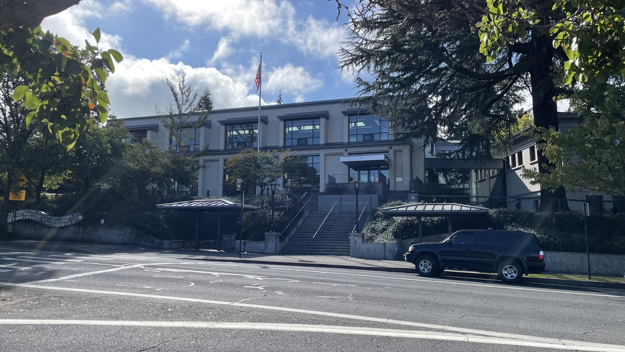 ASHLAND LIBRARY - Ashland OR - Hours, Directions, Reviews - Loc8NearMe