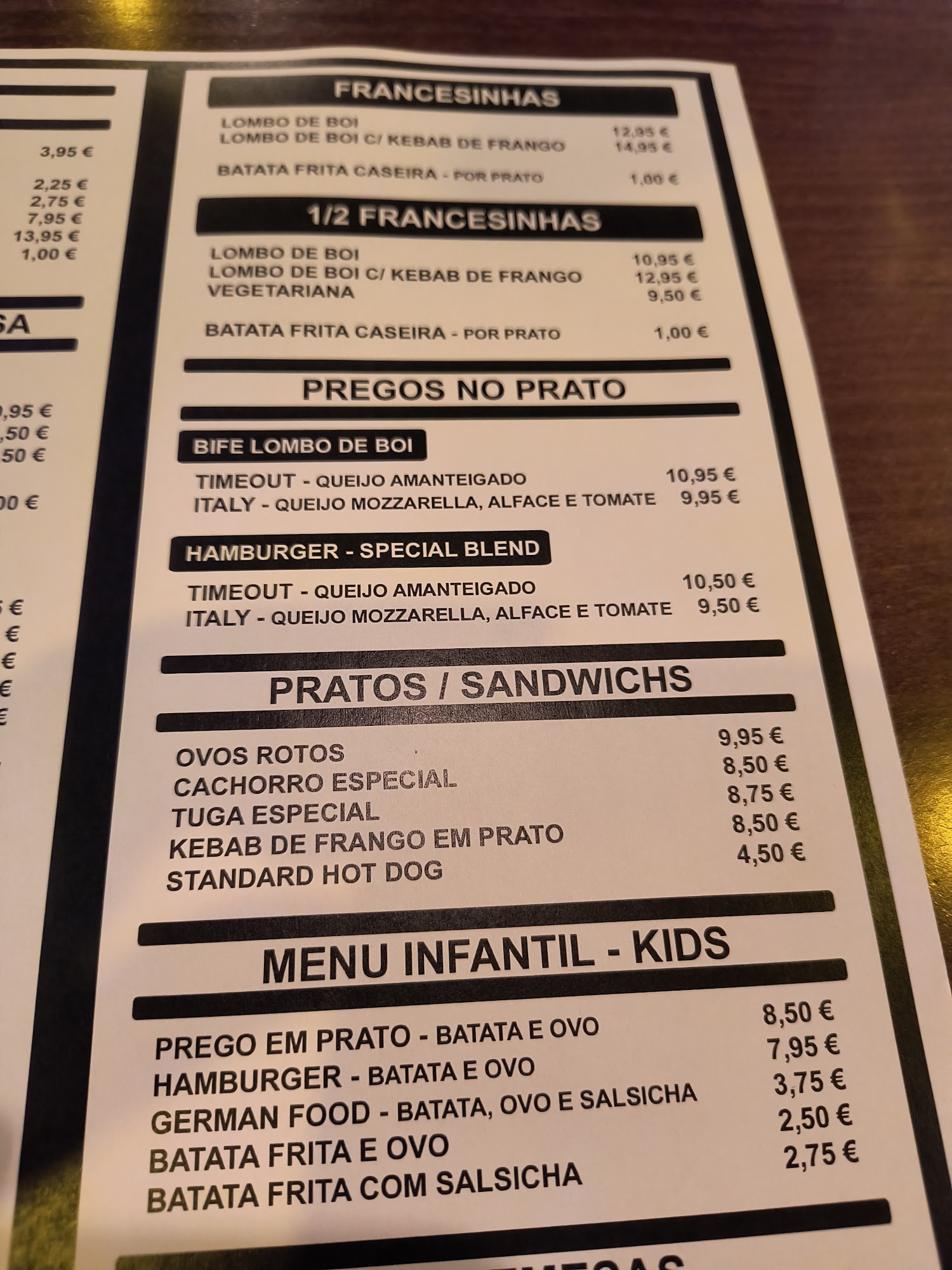 Timeout Caffe Sports Bar&Grill (Time Out Sports Bar & Grill), Valongo ...