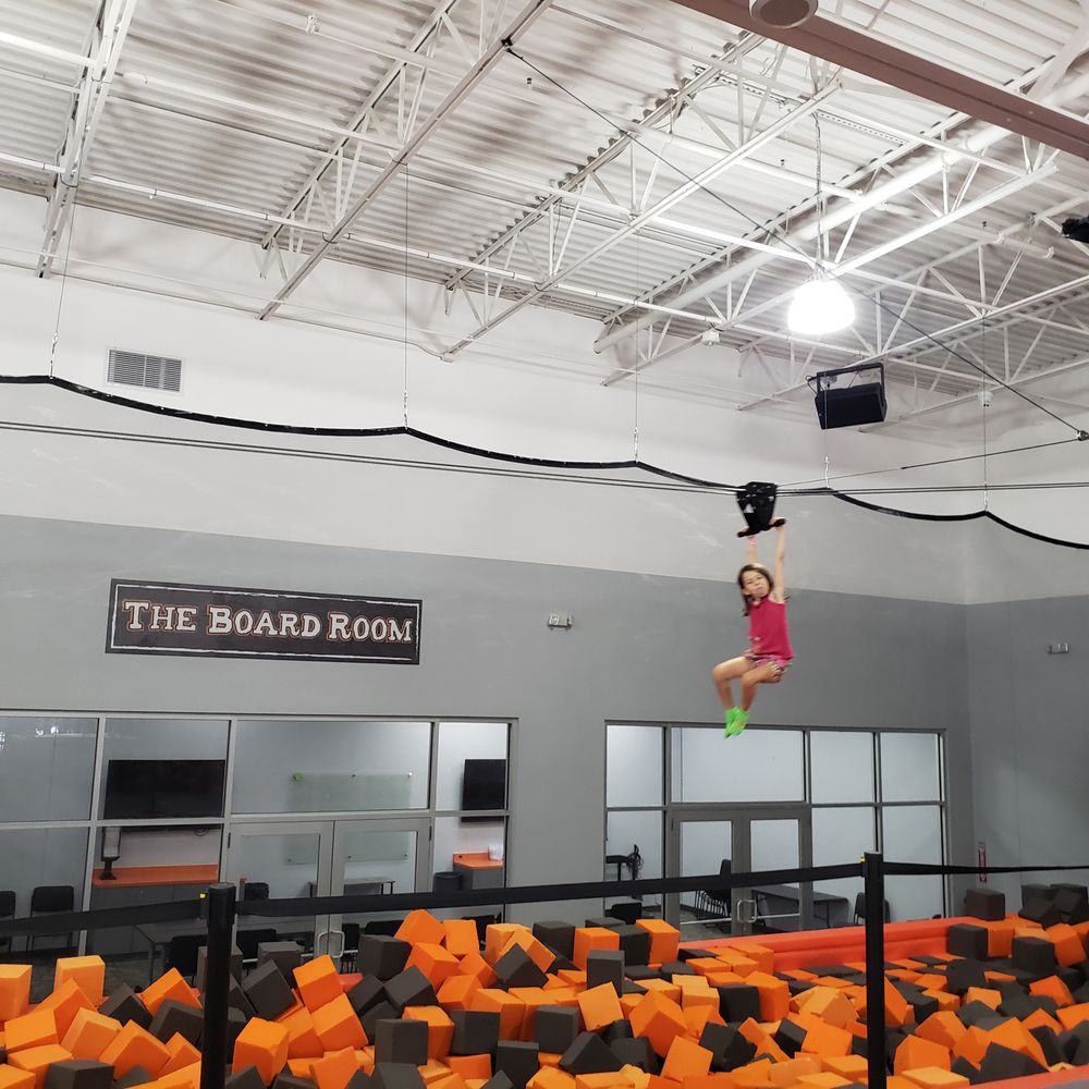 GROUND CONTROL TRAMPOLINE PARK - Irving TX - Hours, Directions, Reviews ...