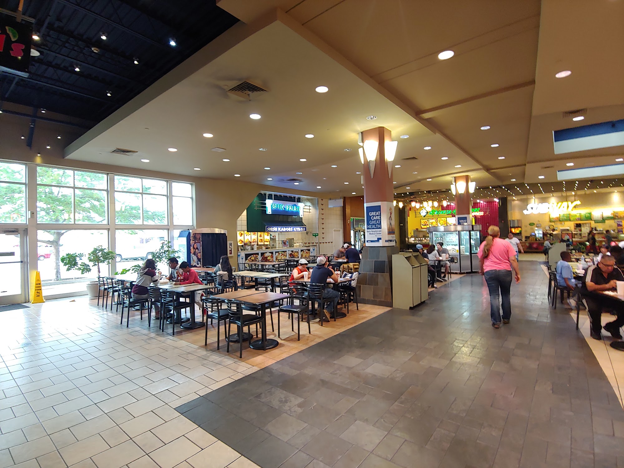 LAYTON HILLS MALL - Layton UT - Hours, Directions, Reviews - Loc8NearMe