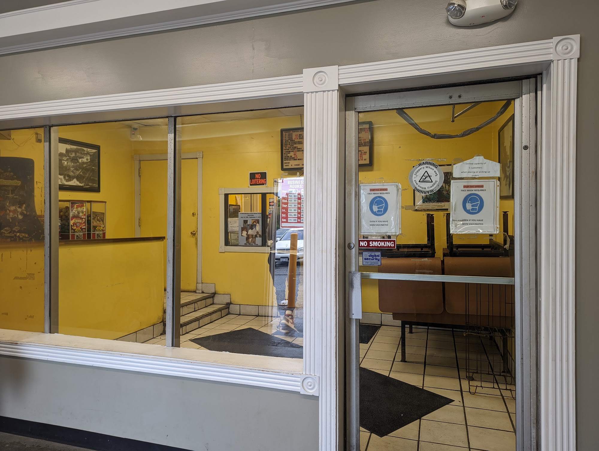 Chic A Sea, Hampton - Menu, Reviews (157), Photos (32) - Restaurantji