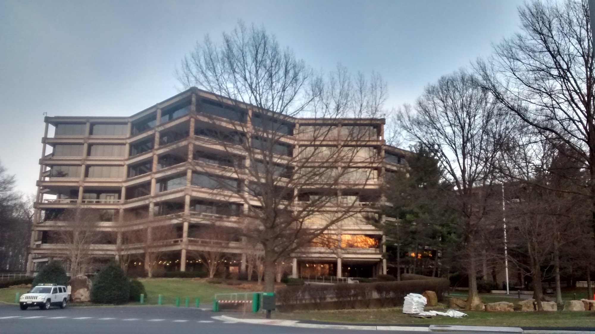 UNITED STATES GEOLOGICAL SURVEY - Reston VA - Hours, Directions ...