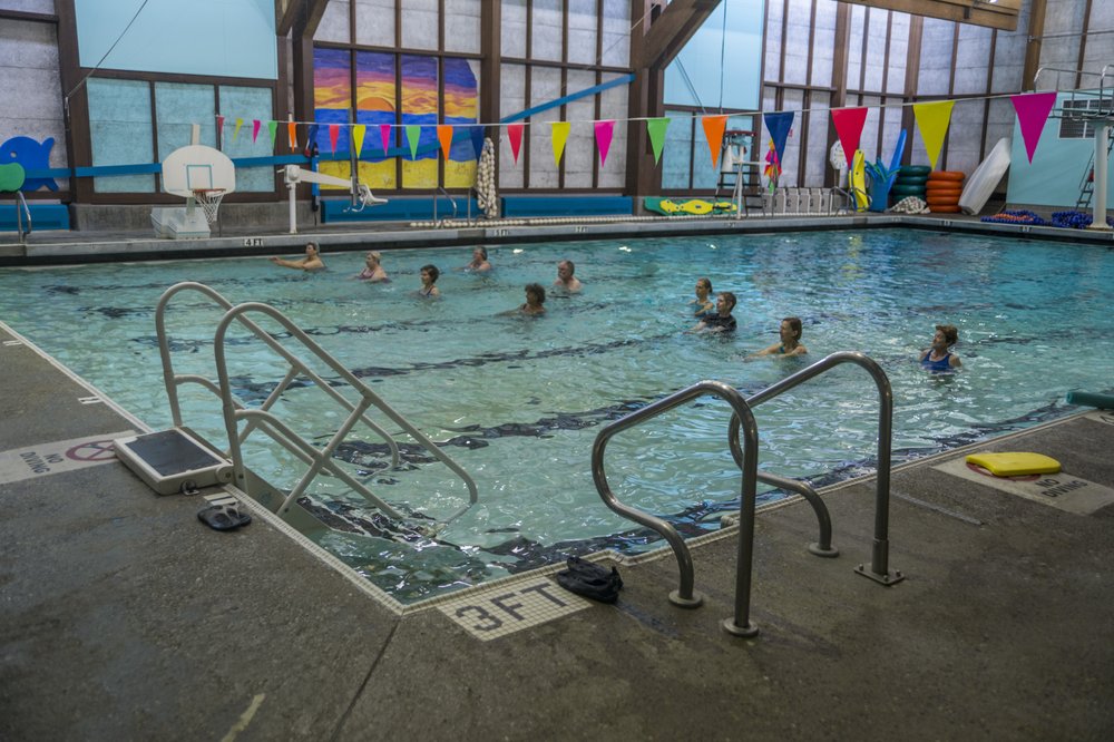 MEADOWBROOK POOL - Seattle WA - Hours, Directions, Reviews - Loc8NearMe
