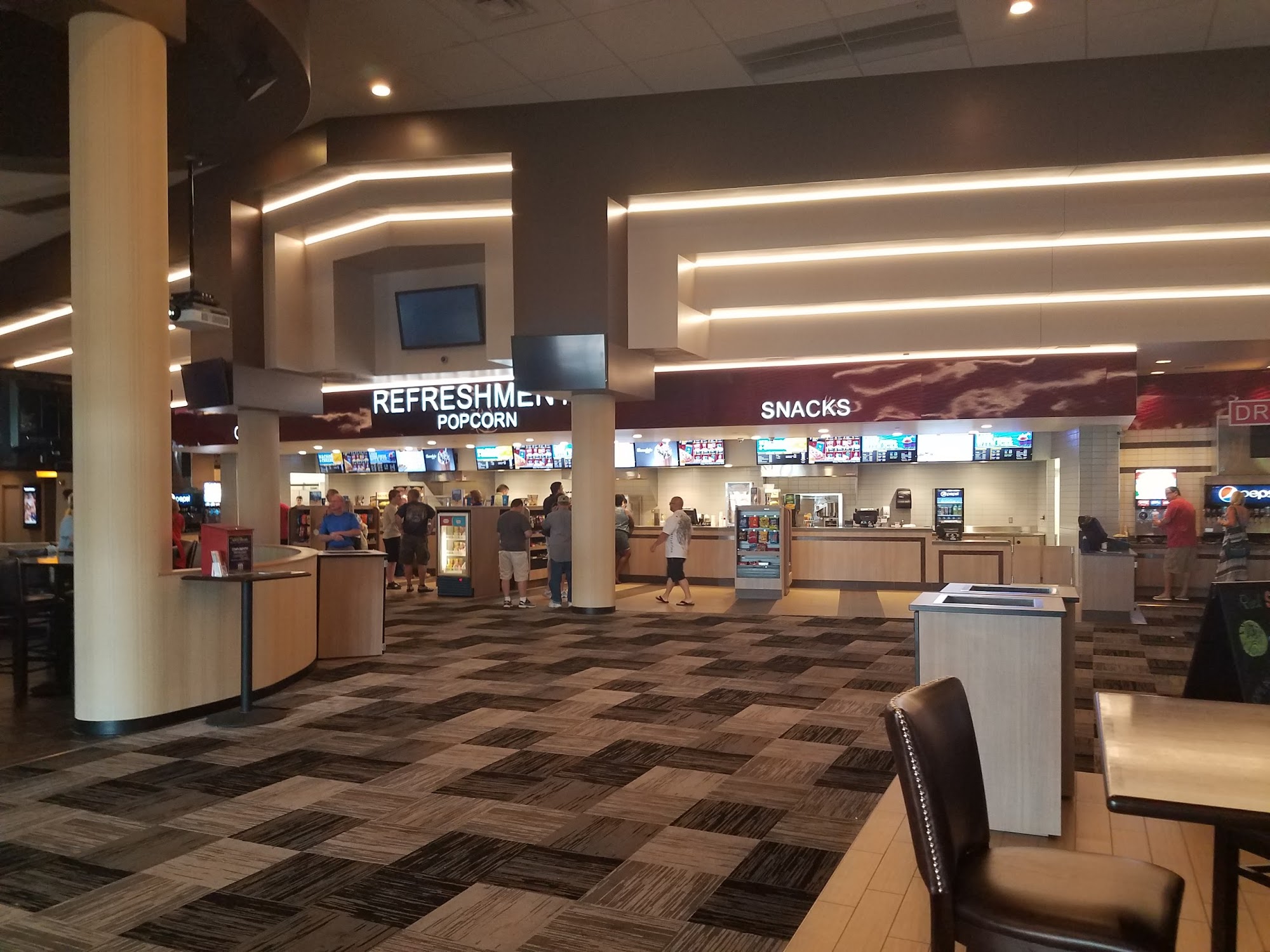 MARCUS VALLEY GRAND CINEMA - Appleton WI - Hours, Directions, Reviews ...