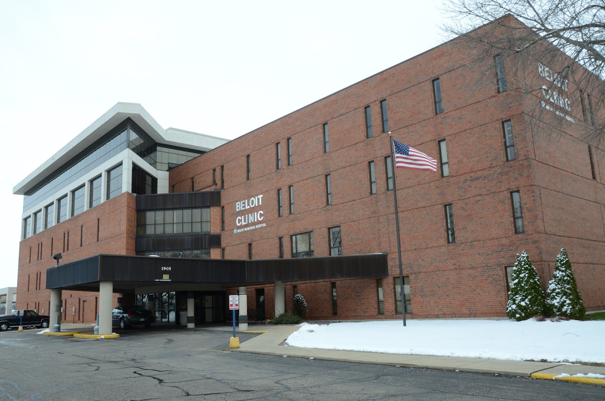 BELOIT CLINIC - Beloit WI - Hours, Directions, Reviews - Loc8NearMe